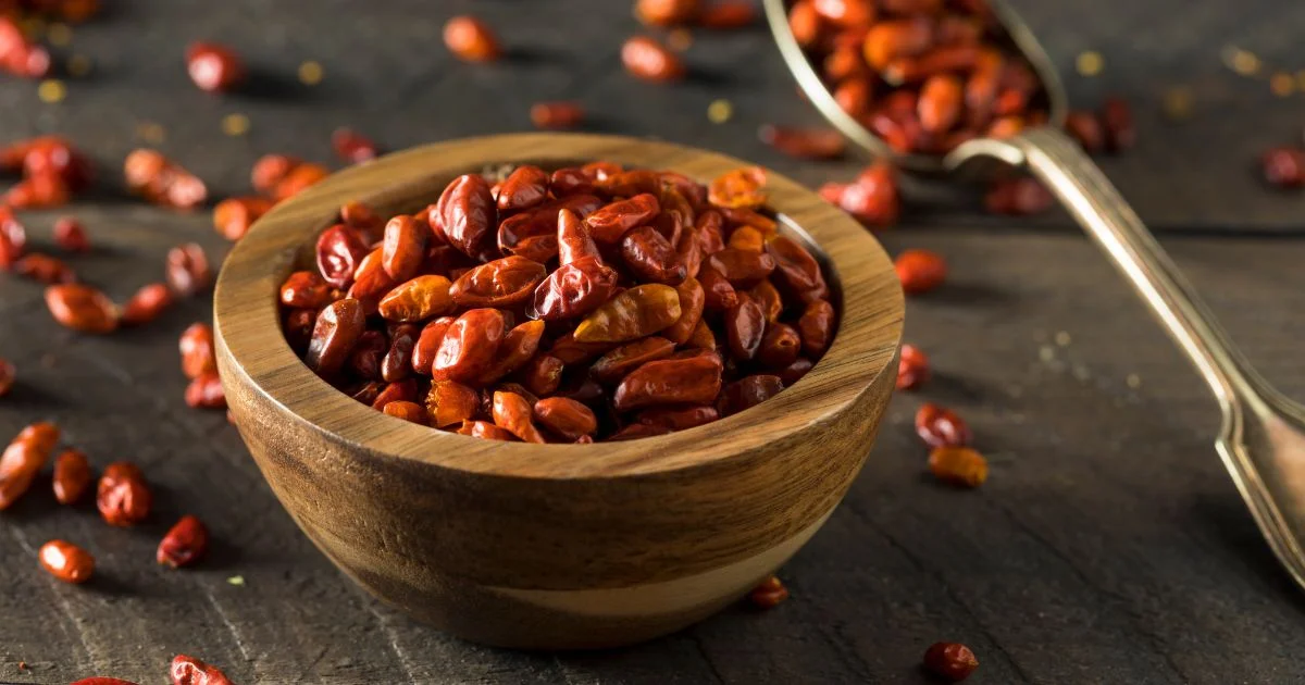Pequin pepper - All about Heat, Flavor, Uses, Substitutes | HolisticWow
