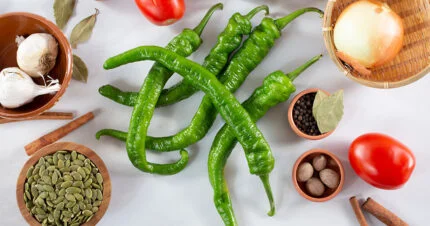 Italian Long Hot Pepper - All about Heat, Flavor, Uses, Substitutes ...