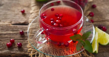 7 Essential Herbs to Combat UTIs Naturally | HolisticWow