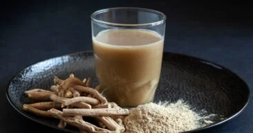 5 Traditional Herbs to Boost Your Fertility Naturally | HolisticWow